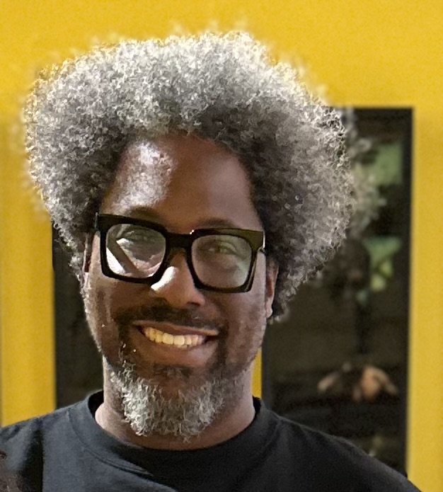 W. Kamau Bell on the Ingenious podcast – Caterina.net
